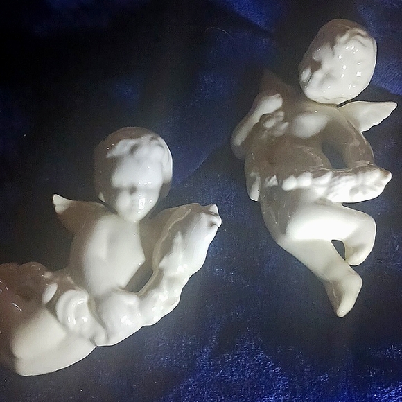 Darl | Wall Decor | Darl White Enamel Angel Wall Hangs Pair 95s | Poshmark